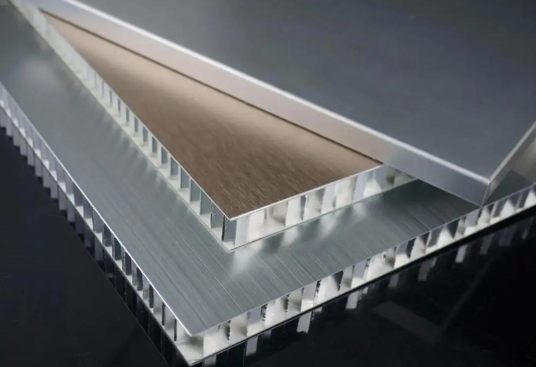 The Benefits of Aluminum Honeycomb Panels in Modern Construction - CHAL